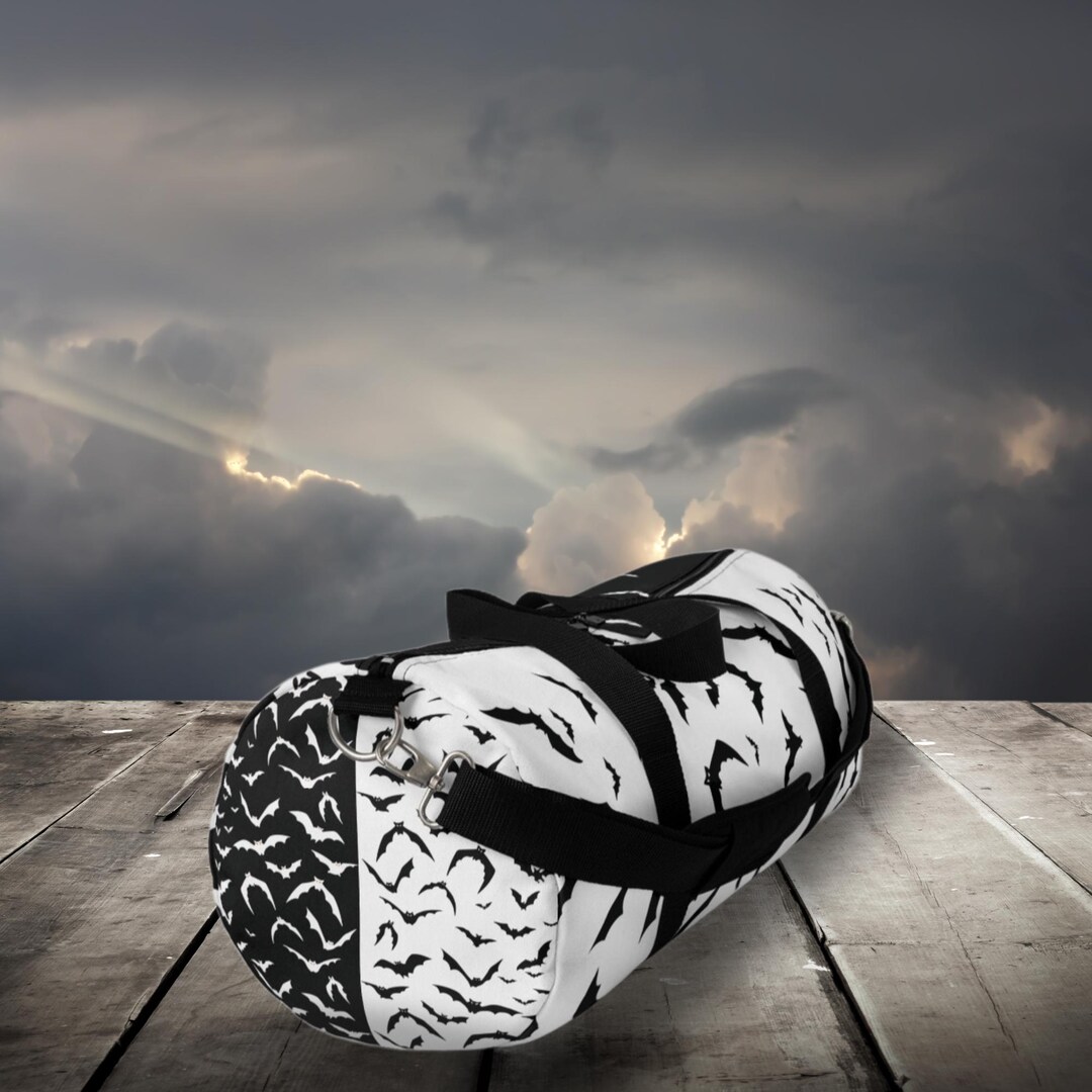 Goth Duffel Bag - Gothic Bats Travel Bag - Gothic Style Duffel Travel ...