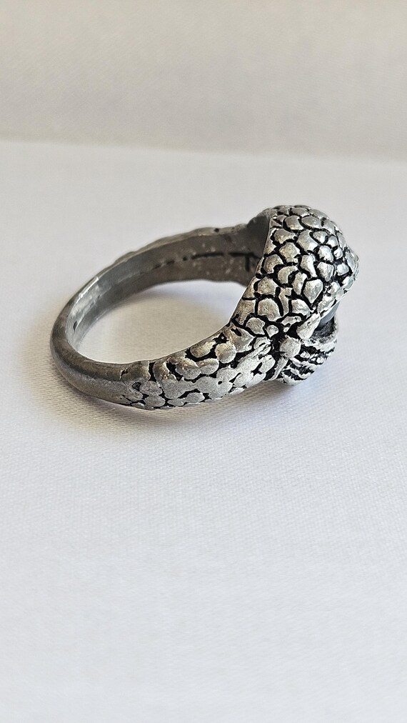 Snake eye ring Vintage Gothic serpent glass bead ring… - Gem