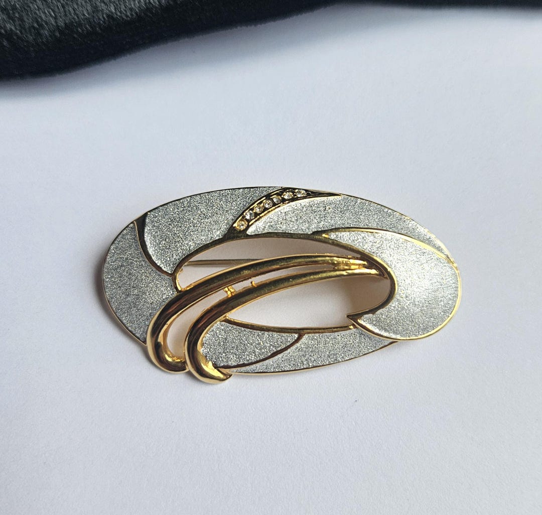 Retro Modern Brooch Vintage Metallic Dust Pin Modernist Space Brooch ...