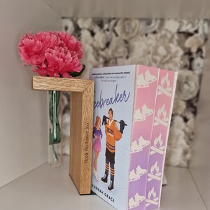 Icebreaker Wildfire Sprayed Edge Book by Hannah Grace More Books ...