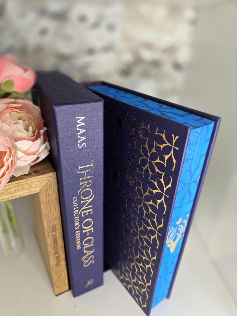 Sarah J. Maas | Tog Special Edition | Throne of Glass | Sprayed Edges ...
