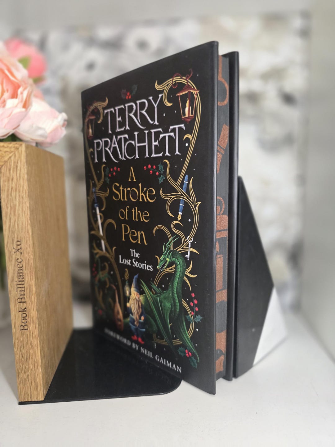 Terry Pratchett Stroke of the Pen Hardback Custom Made Sprayed Edge ...