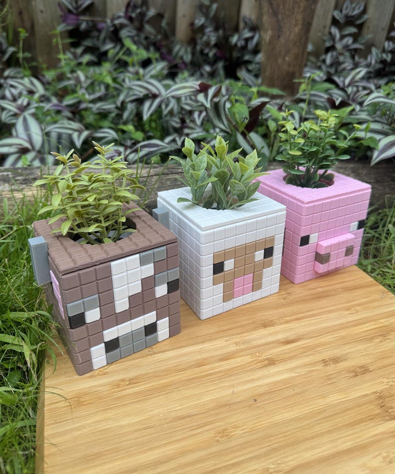 Minecraft Stationery Holders OR Decorative Plant Pot - Cow, Pig, Sheep ...