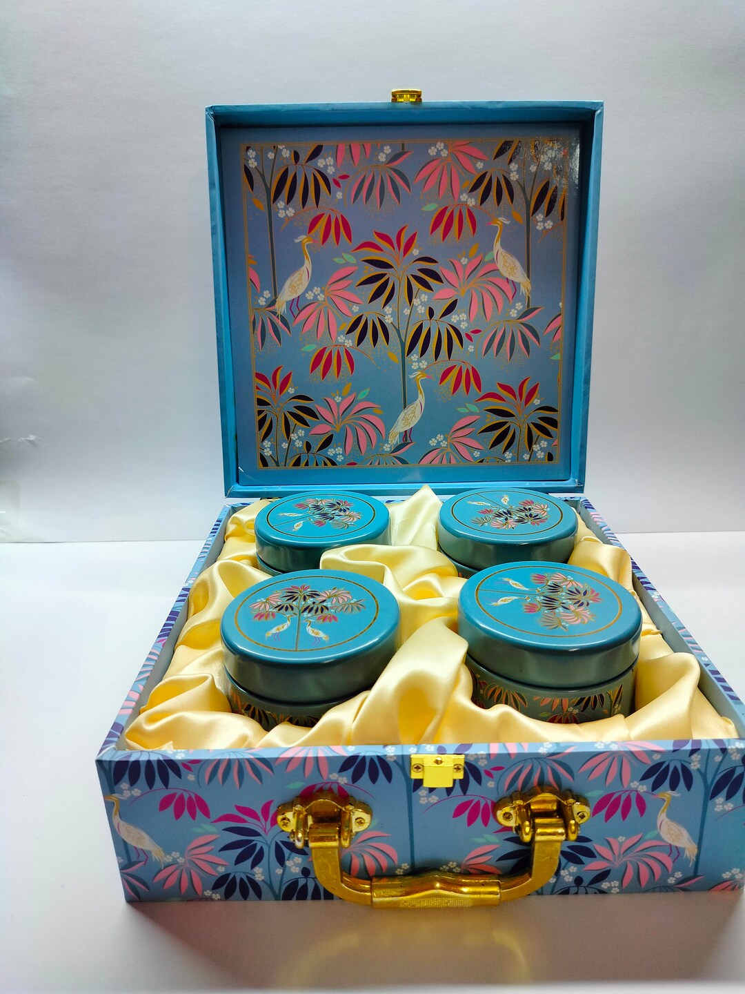 Celebration Essentials Box, Keepsake Box, Gift & Favor Boxes, Jewelry ...