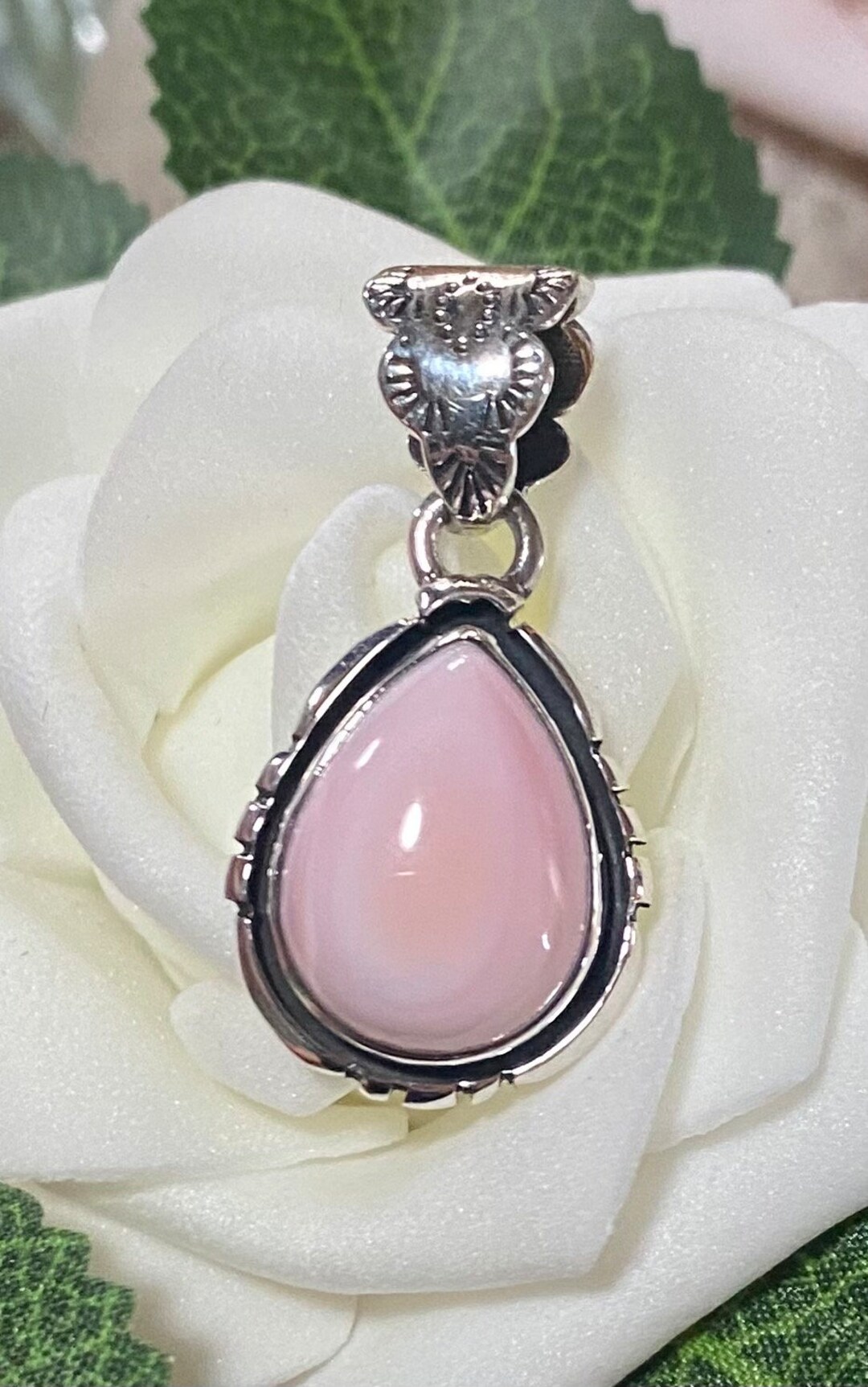 Pink Conch Shell Pendant Natural Pink Conch Pendant for Necklace Pink ...