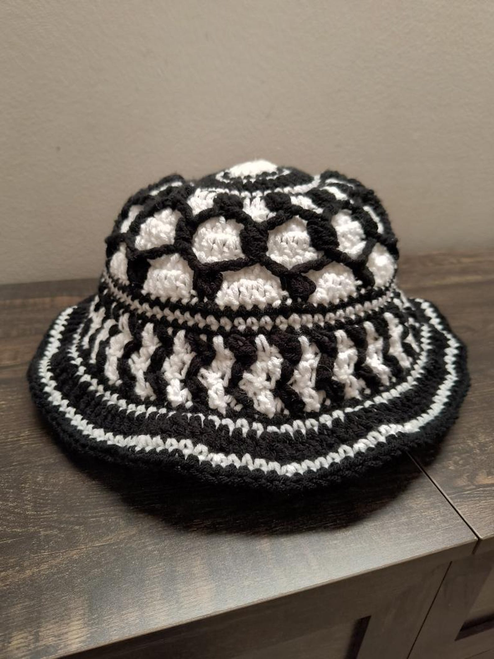Keffiyeh Inspired Pattern, 3 in 1 - Bucket Hat, Tapestry, and Scarf. 30 ...
