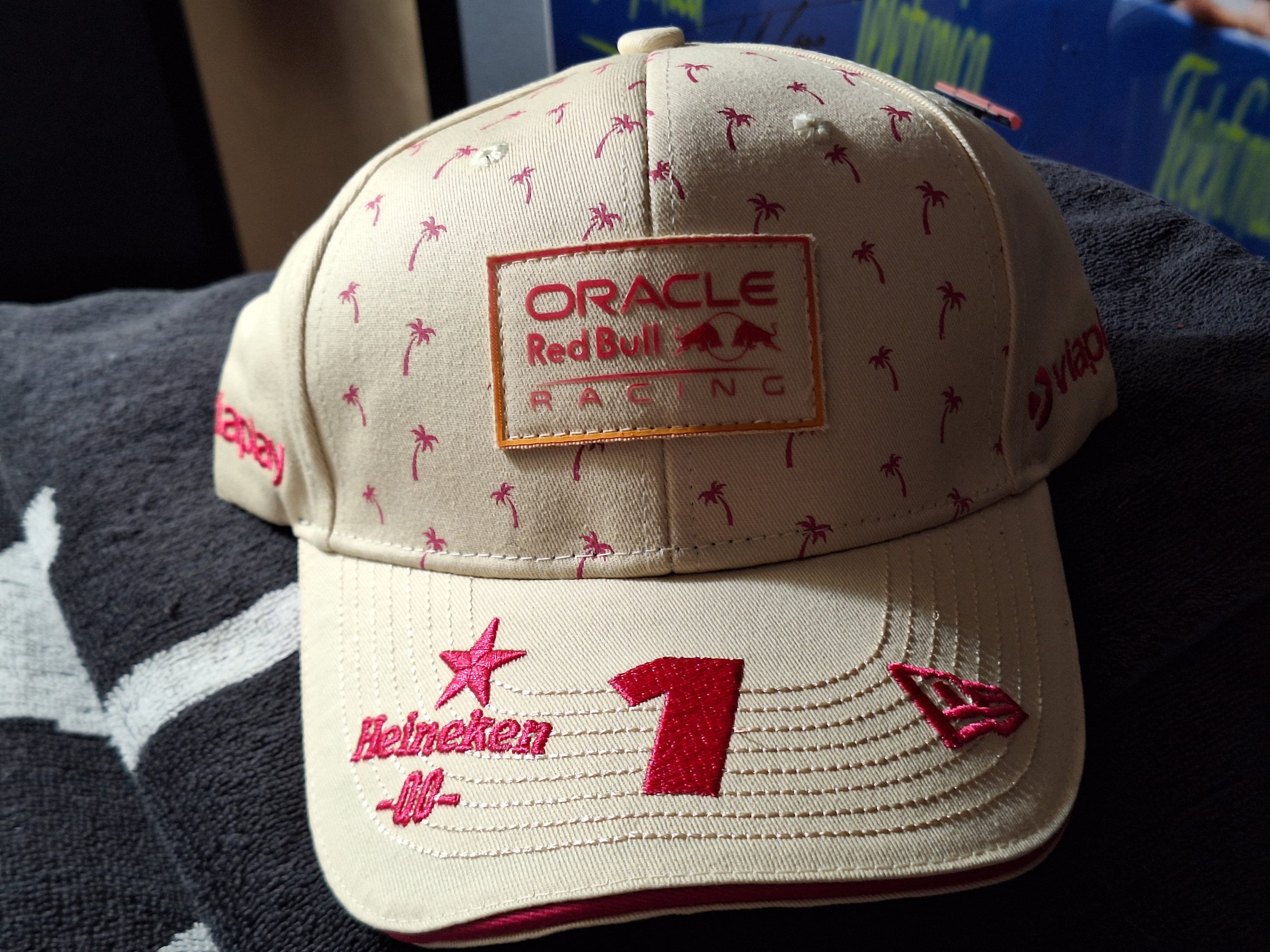 Red Bull Racing F1 2024 Max Verstappen Special Edition Miami Adult Fit ...