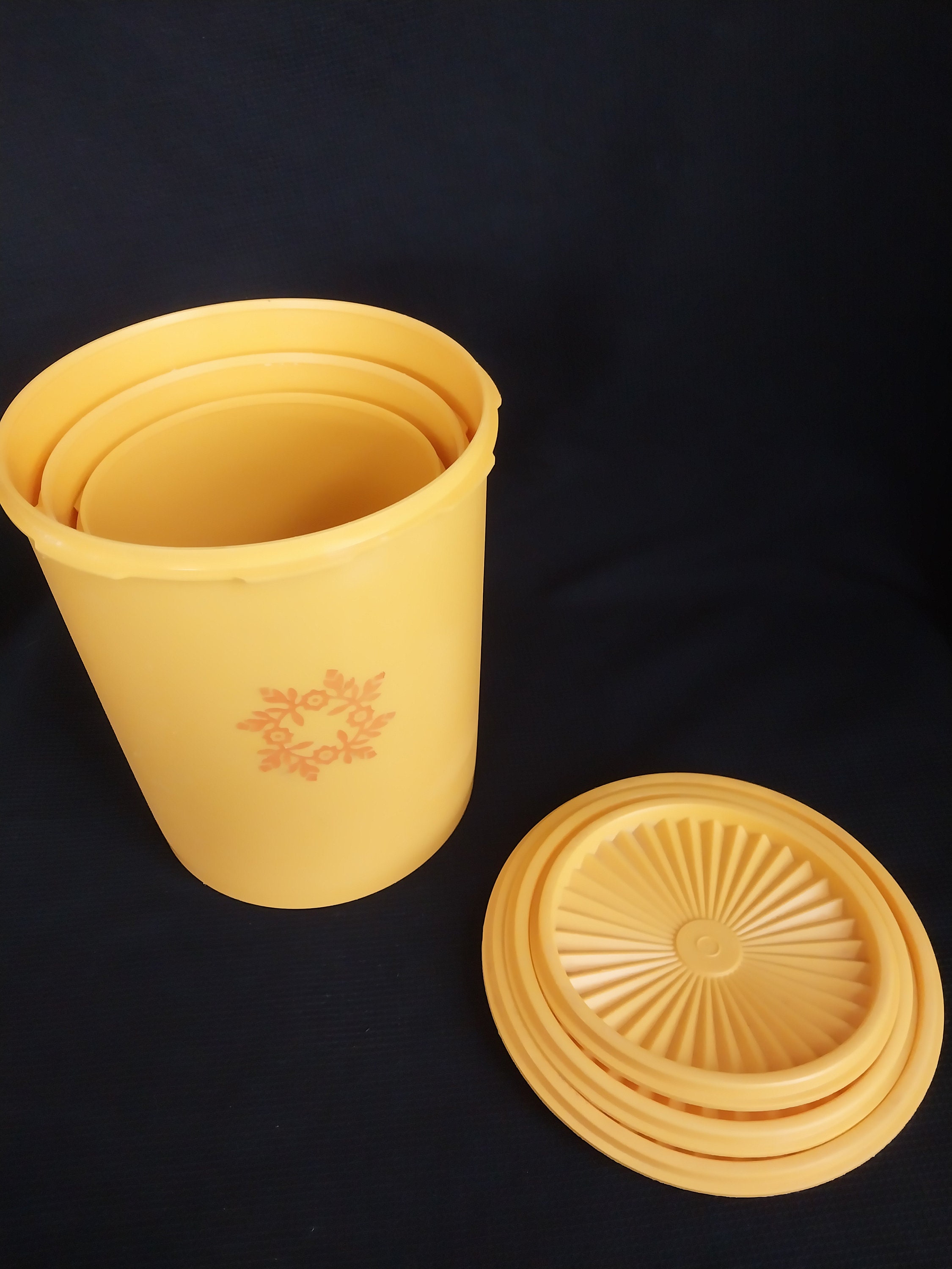 Tupperware Nesting Containers - Etsy