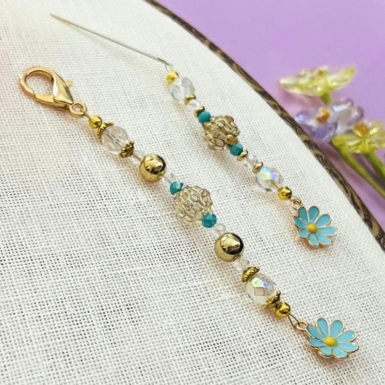 Blue and Gold Accent Flower Charm Bead Scissor Fob | Frogger, Stitch ...