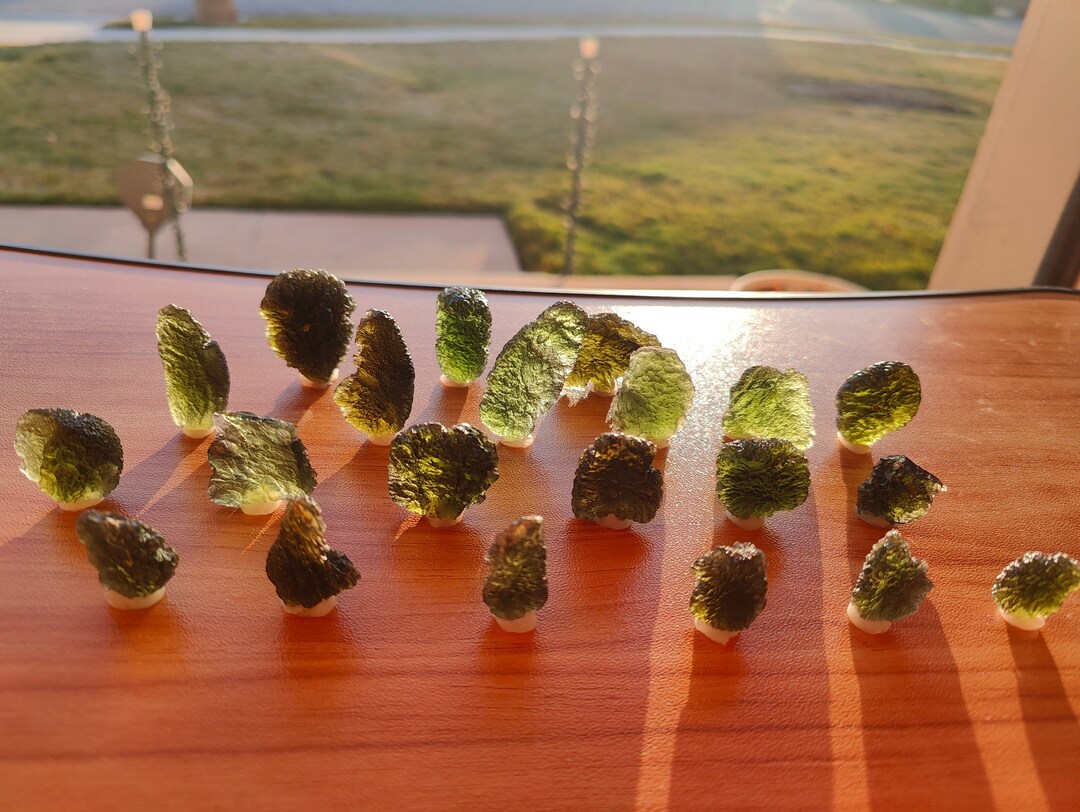 Raw Authentic Moldavite From Czech, Republic. Great for Meditation and ...