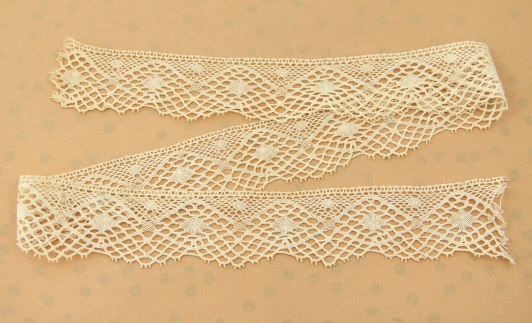 Antique Lace Vintage Lace Filet Fine Knotted Lace Late 19th Century ...