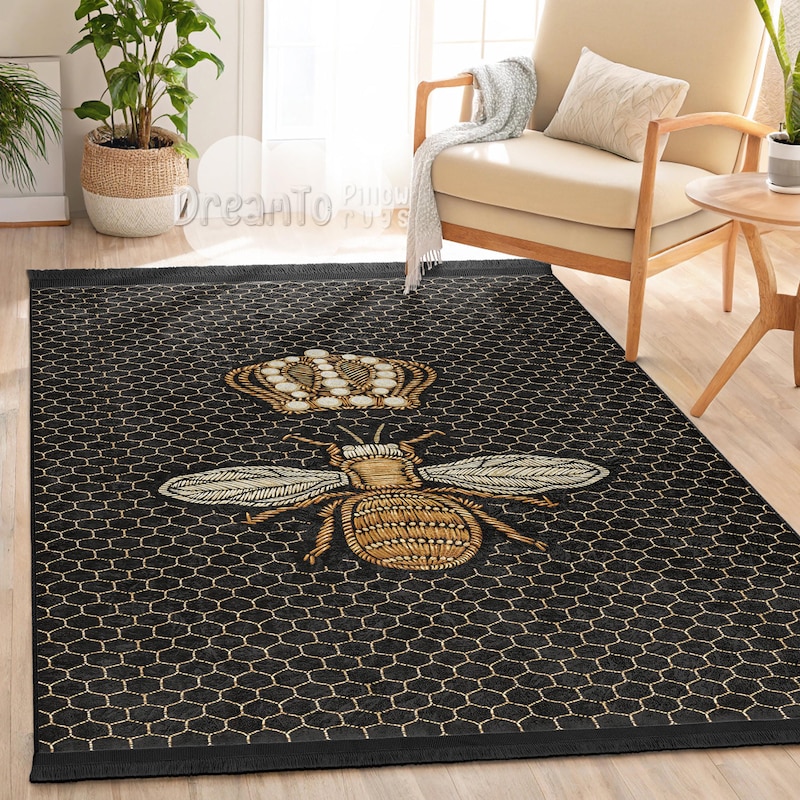 Queen Bee Rug - Etsy