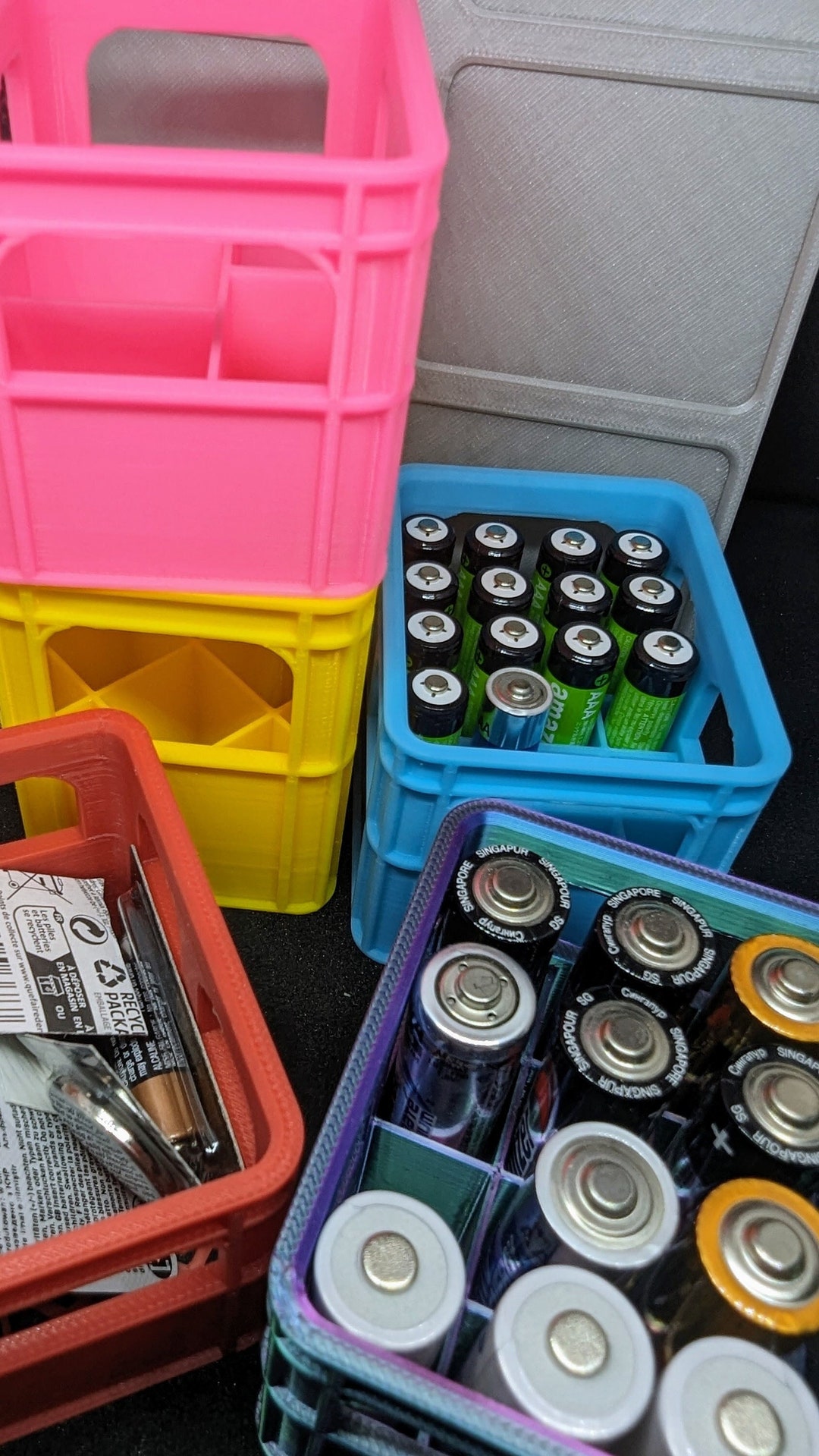 Battery and Battery Beer Crates Practical Storage in Different Colors ...