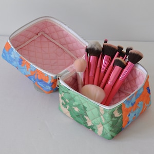 Make up Bag PDF Sewing Pattern, Cosmetic Bag Pattern, Toiletry Pouch ...