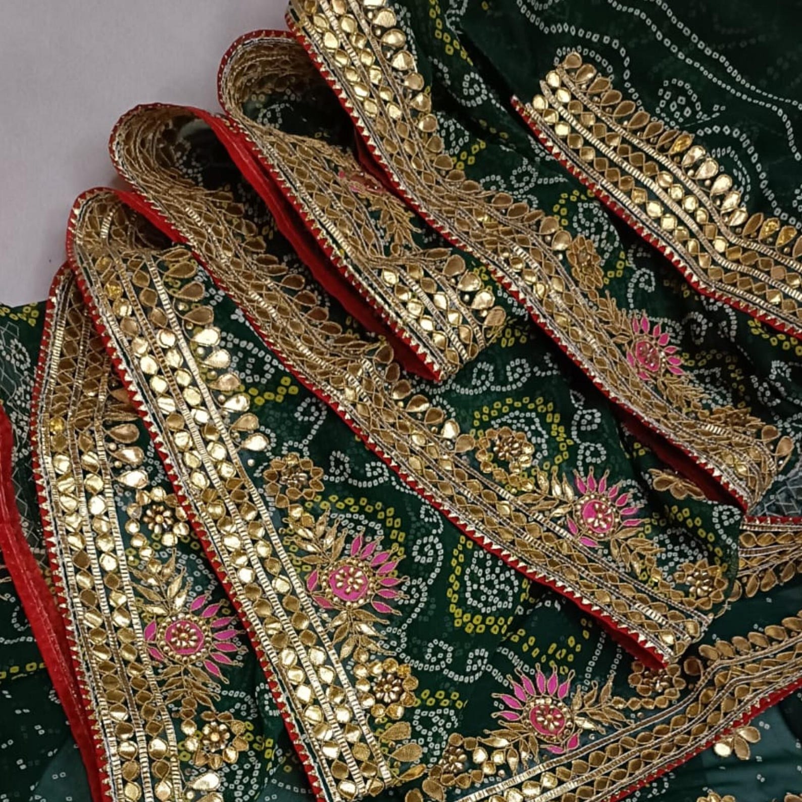 Green Bandhani Chunri Saree With Hand Gotta Patti Work Sari for Indian ...