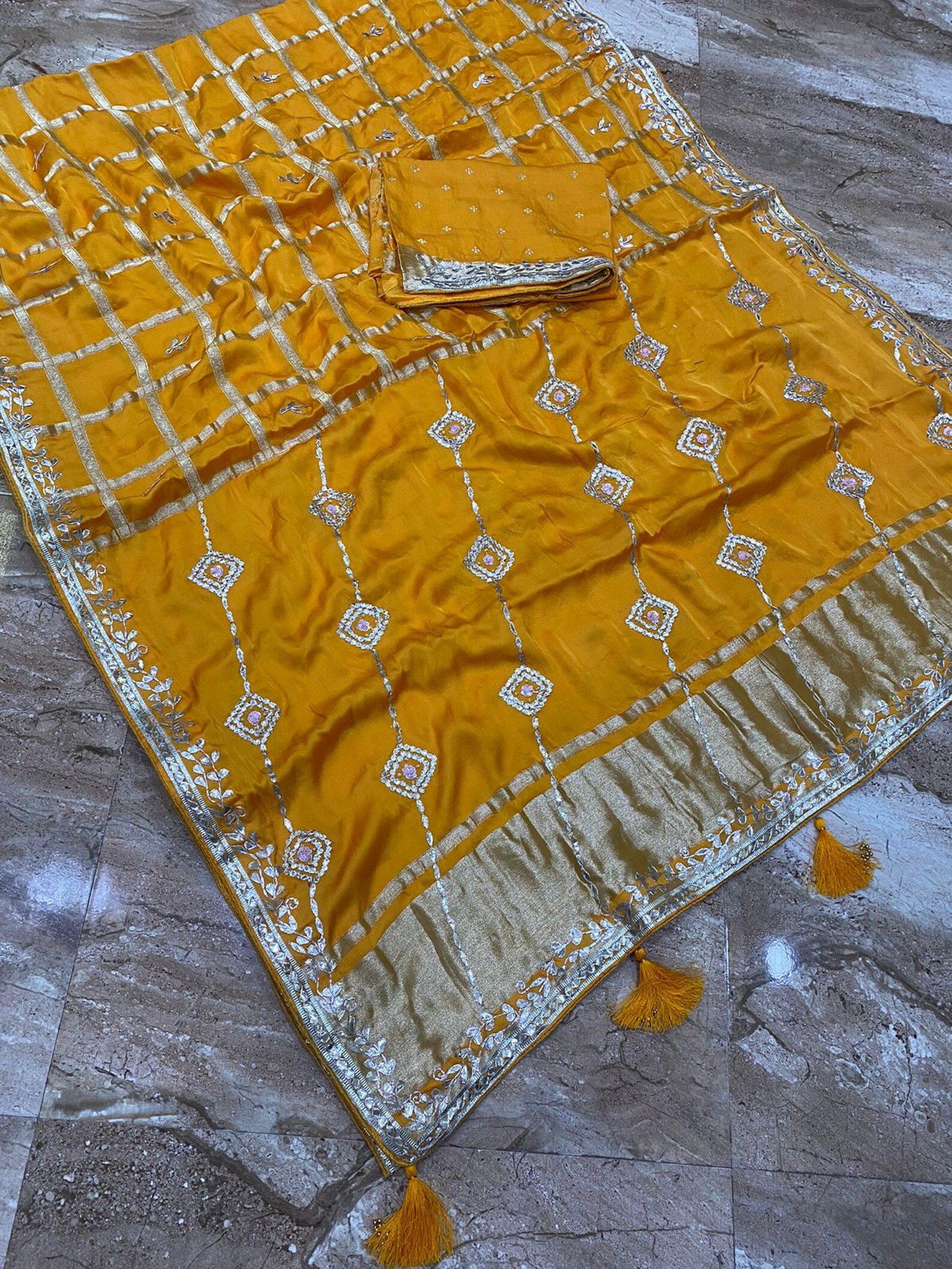 Handmade Designer Gharchola Saree With Gotta Patti Work, Indian Wear ...