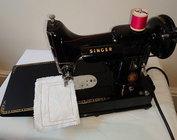 Singer 222k Featherweight 1955 ** Free UK/US Shipping*** - Etsy