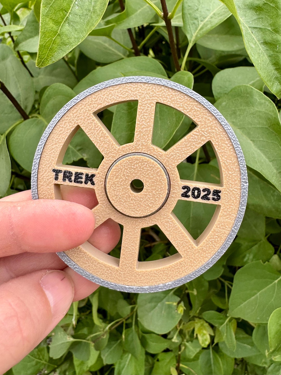 Pioneer Trek | Wagon Wheel Fidget Spinner - Etsy
