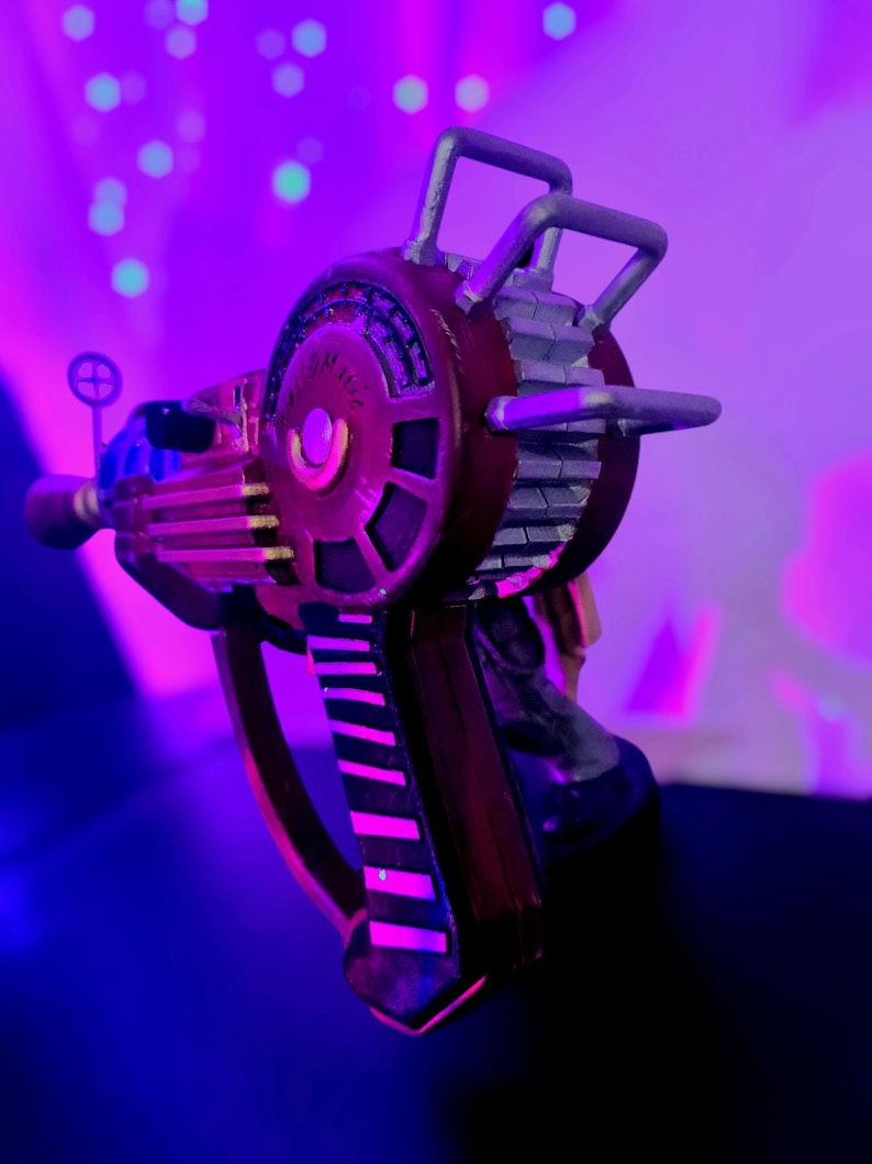 3D Printed Hand Painted Call of Duty Black Ops Zombies Raygun Replica ...