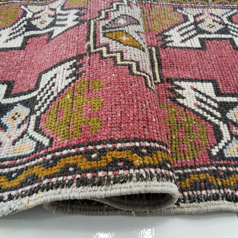 Pink Vintage Rugs - Etsy