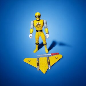 Vintage Power Rangers Ninja Storm Yellow Wind Ranger Dustin Ninja Flash ...