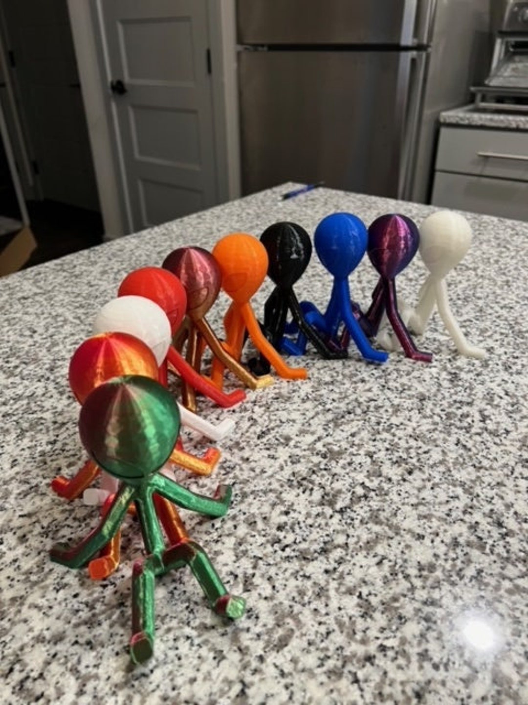 Alien Phone Stand 3d Printed With Glow in Dark Option - Etsy