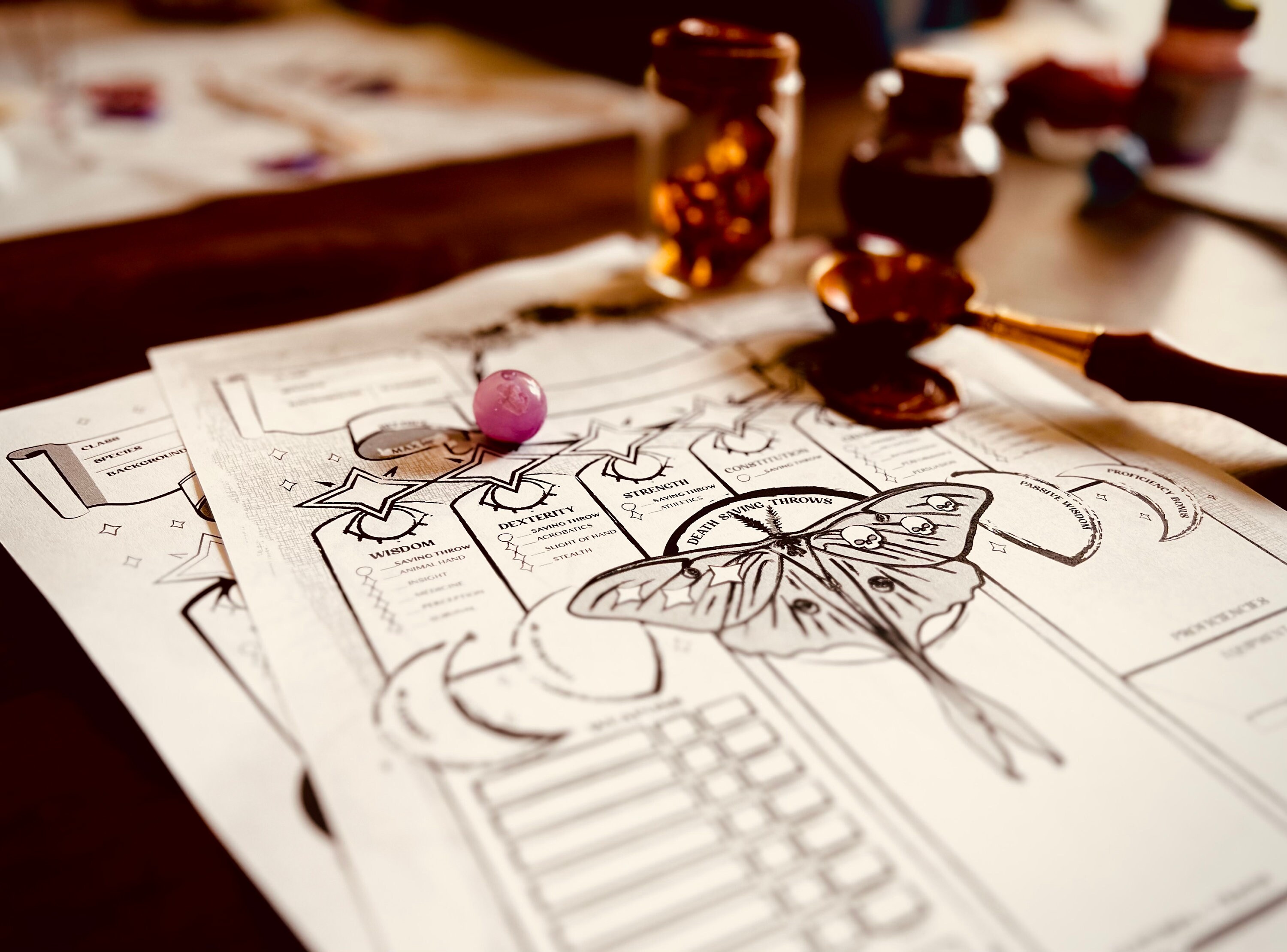 Lunar Moth Dungeons and Dragons Character Sheet - Etsy