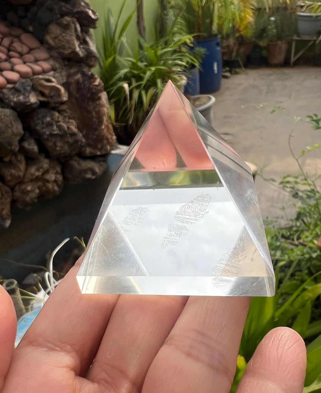 Clear Quartz Crystal Pyramid, Gemstone Handmade Gemstone Pyramids ...