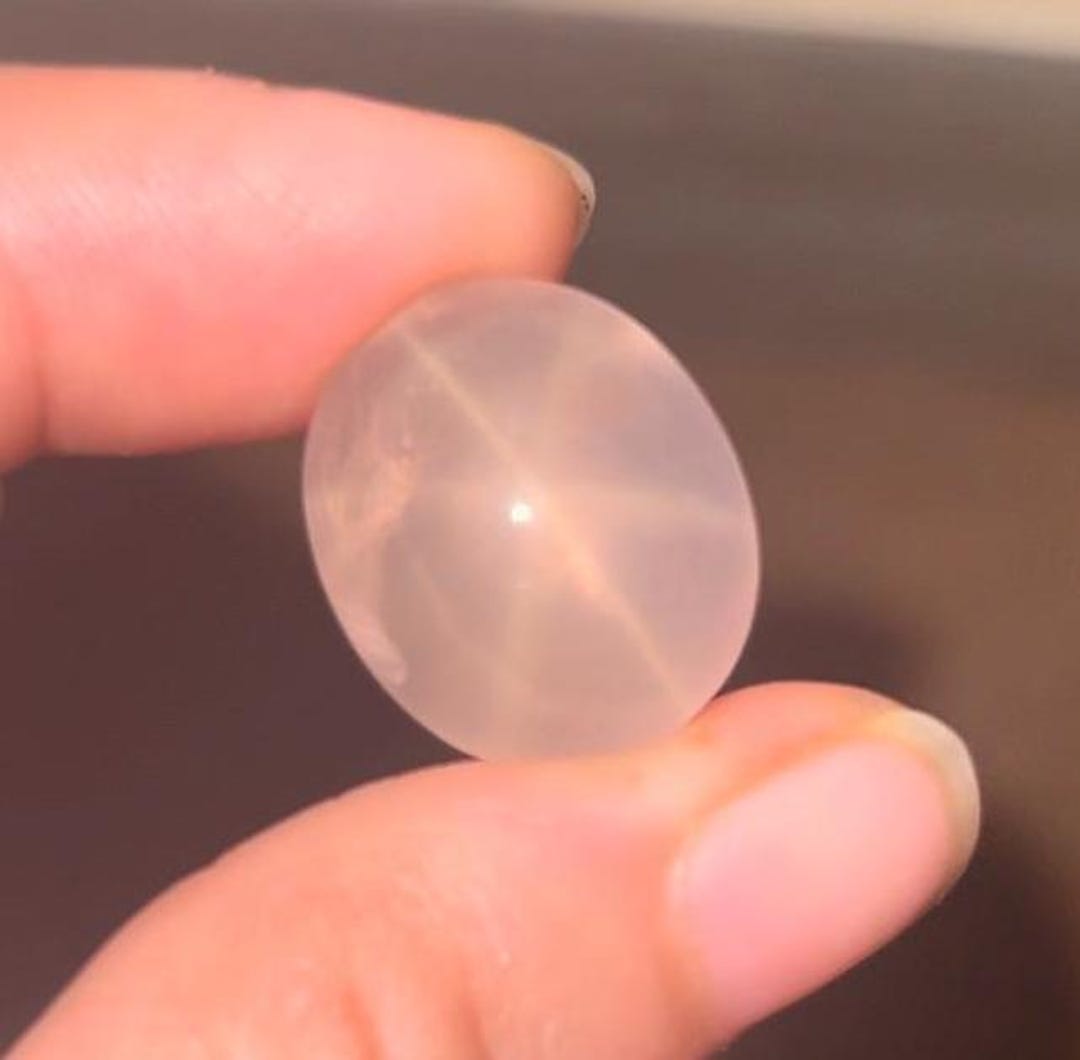 Natural Star Light Rose Quartz Gemstone Six Line Star Stone / High ...