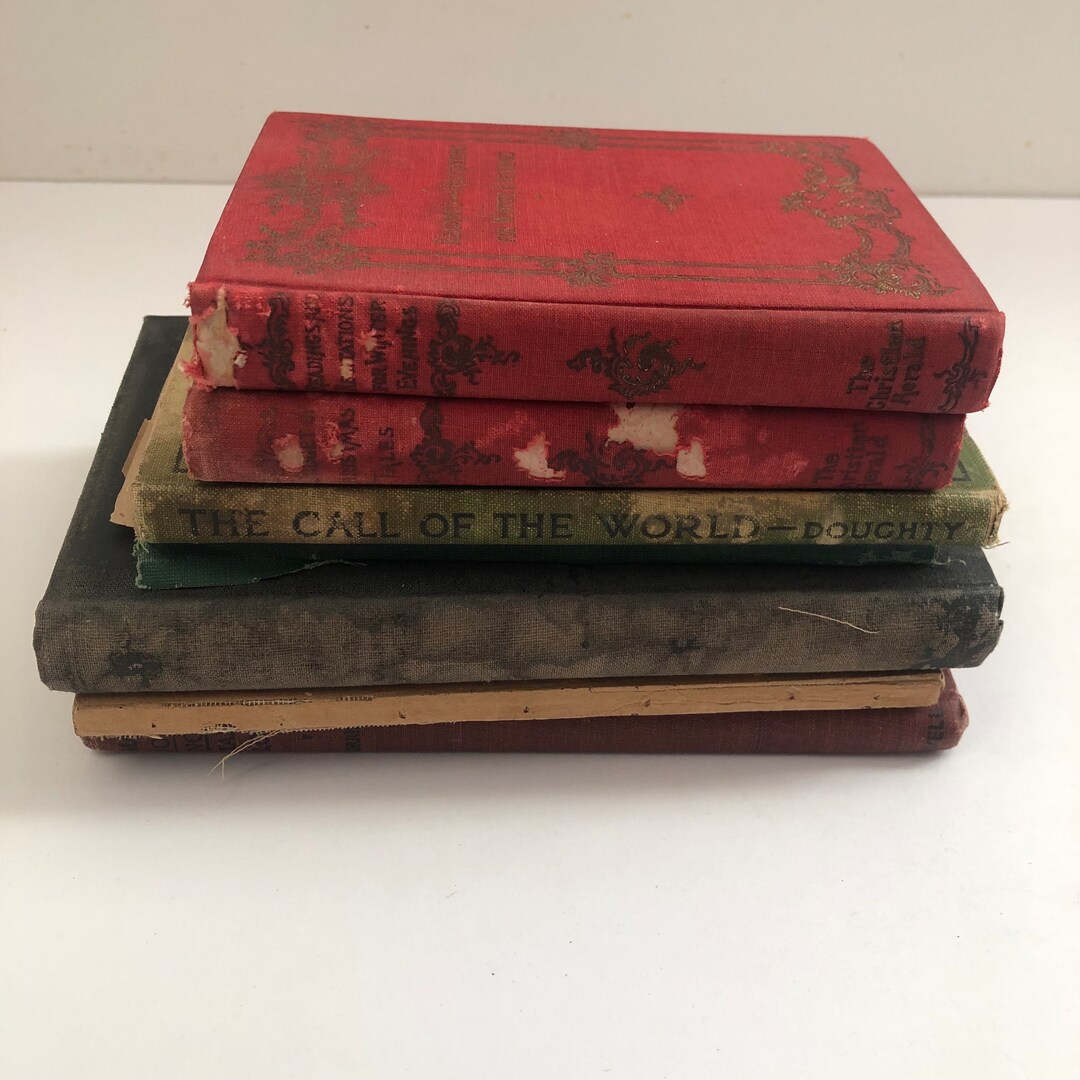 Stack of Beautiful Antique Books // Early 1900s - Etsy