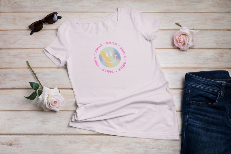 Smiley Face T-shirt Coquette Clothing Preppy Stuff Preppy T-shirt - Etsy