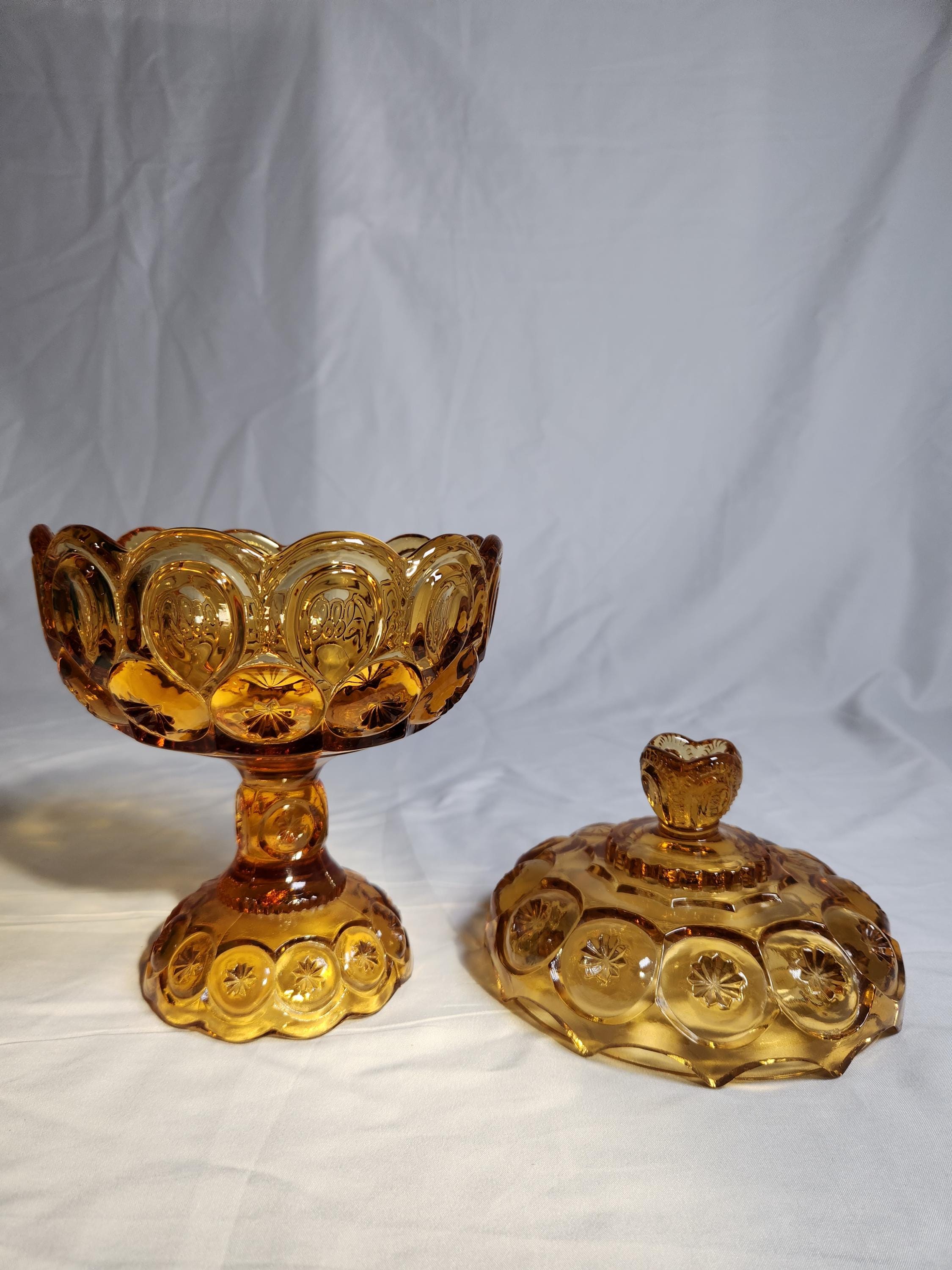 L.E. Smith Moon and Stars Large Amber Lidded Compote - Etsy