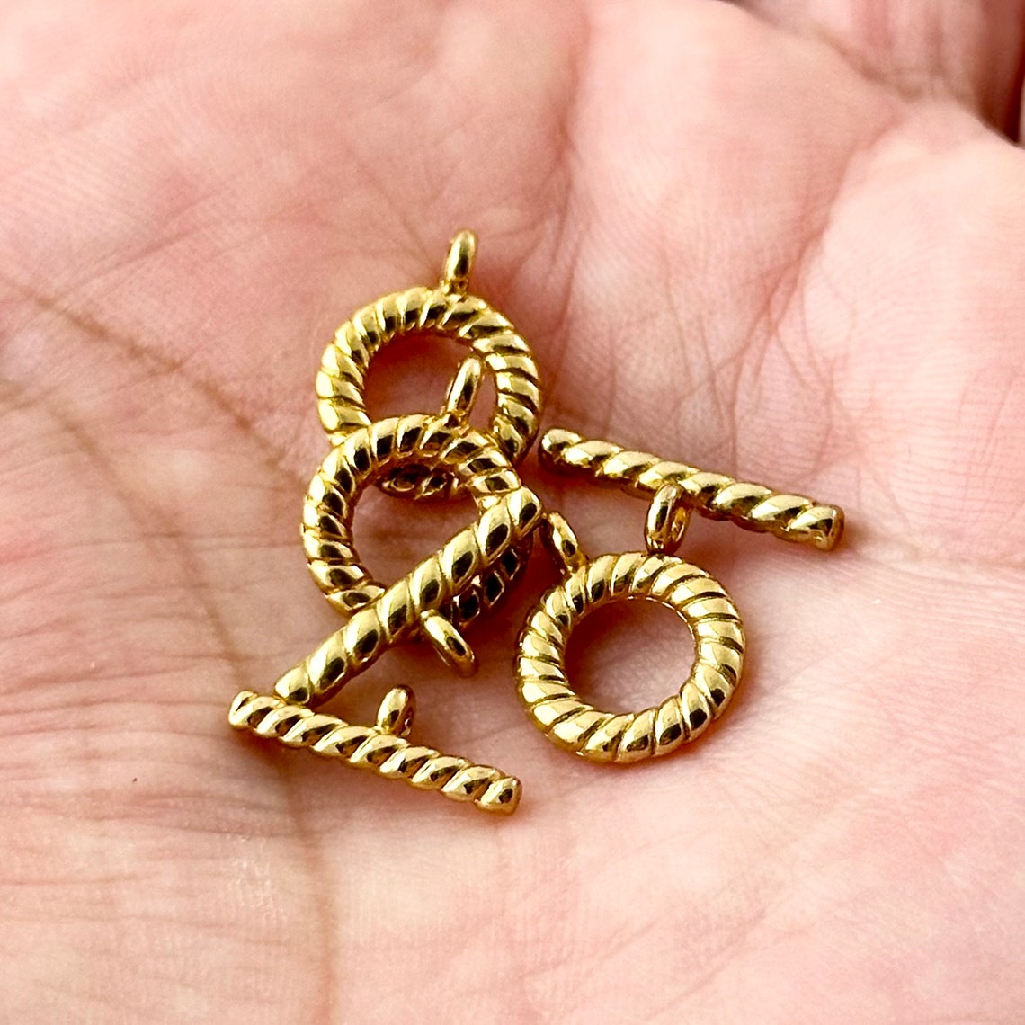 Gold Plated Twisted Wire Toggle Clasps, Set of 3 Clasps, 11mm Round ...