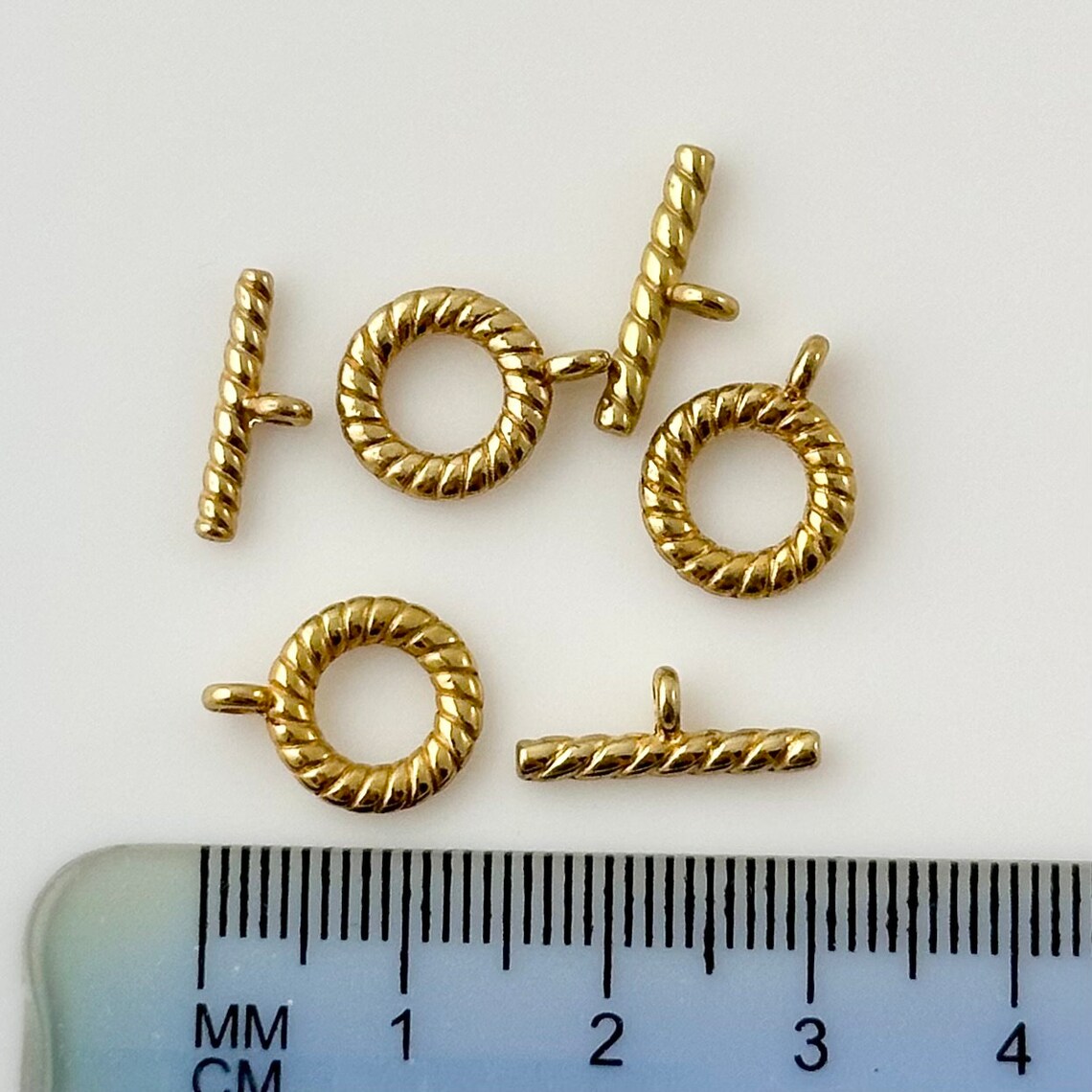 Gold Plated Twisted Wire Toggle Clasps, Set of 3 Clasps, 11mm Round ...