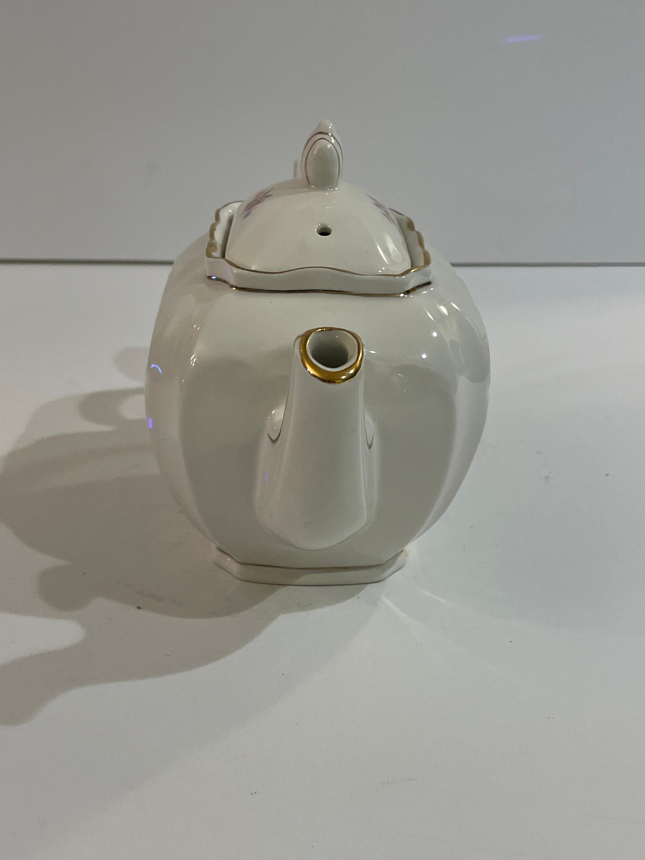 Teapot, Windsor, Made in England, #3882, Gold Trimmed - Etsy