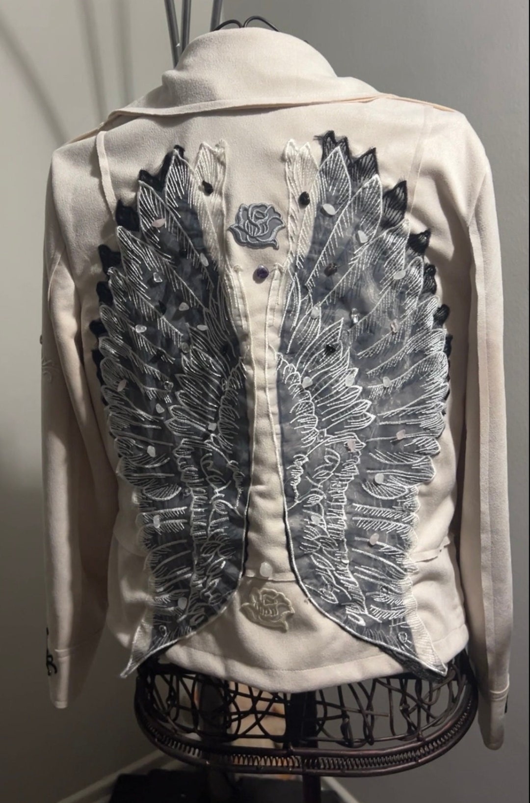 Gorgeous Beige and Bronze Angel Wings W/ Natural Healing Crystals Suede ...