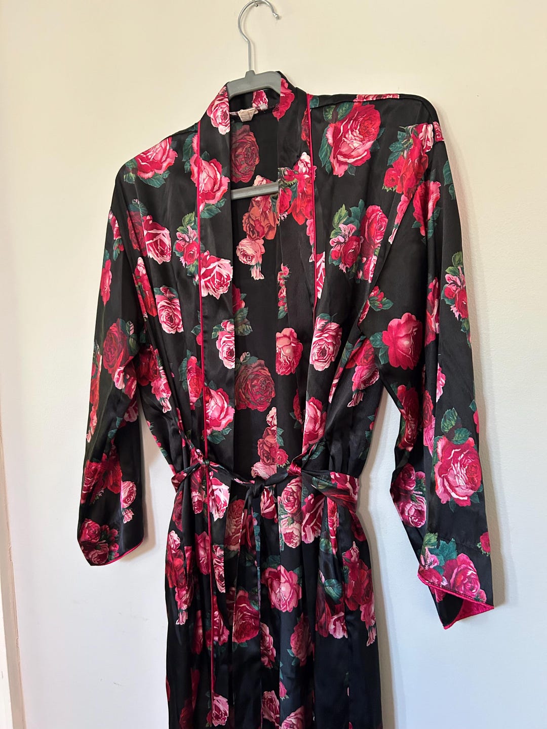 Vintage 1990’s Cruz Pink and Black Satin Rose Print Robe Small - Etsy