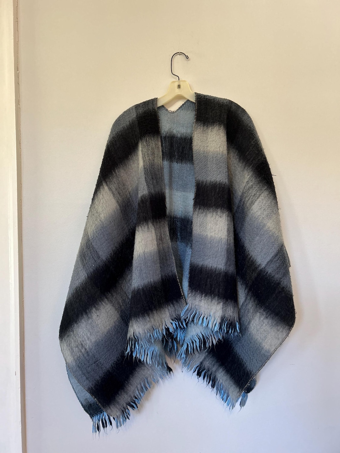 Vintage 70s Santafé Thick Poncho Wool Shawl With Fringe Retro Boho ...