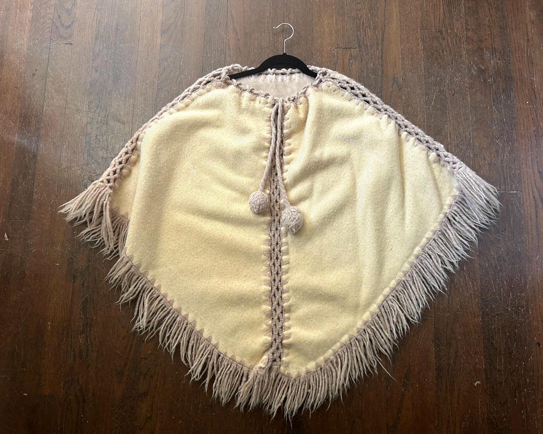 Vintage 70s Thick Poncho Wool Fleece Shawl With Fringe Retro Boho ...