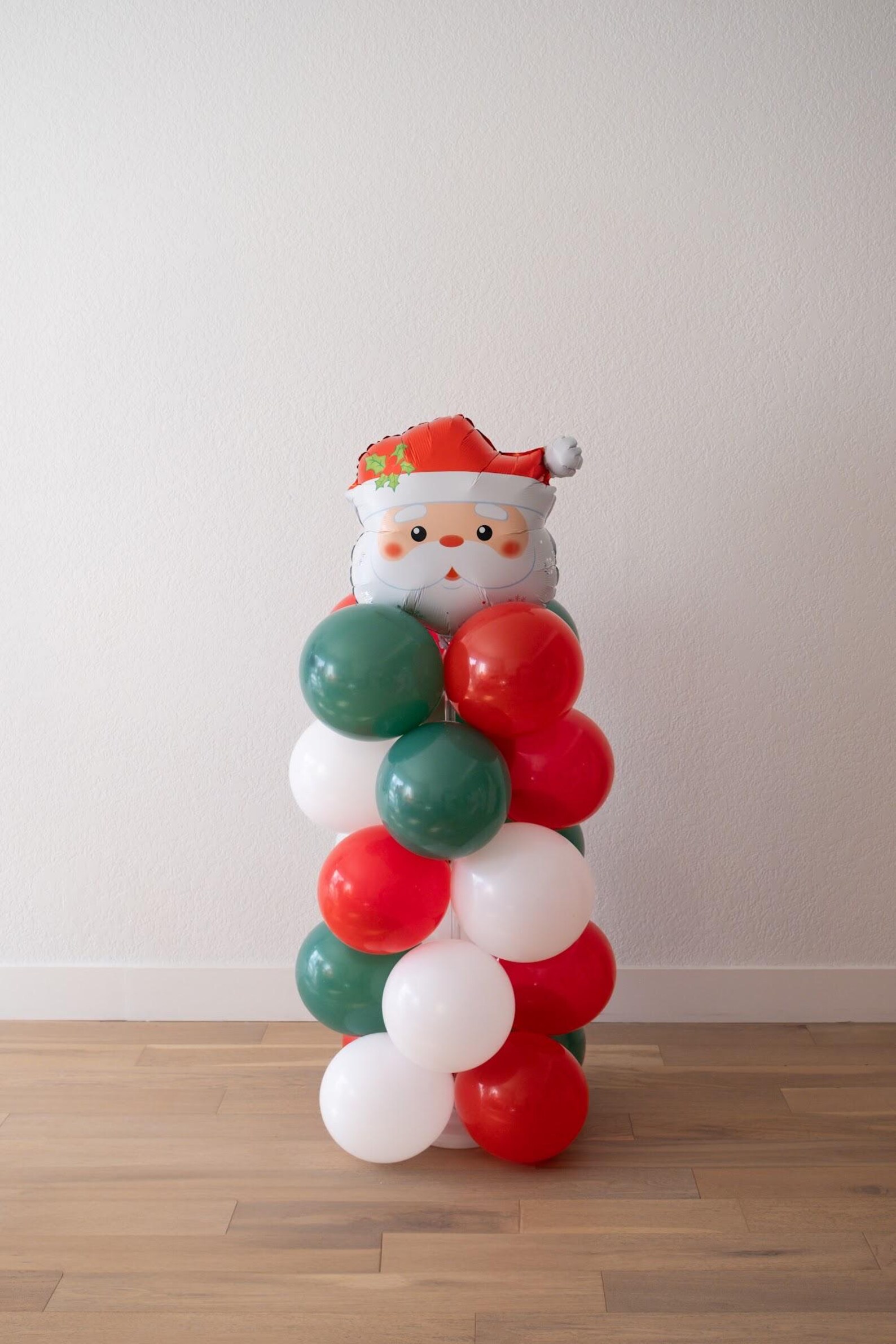 Santa 1st Birthday Party, Christmas 1st Birthday Balloon Set, Santa ...