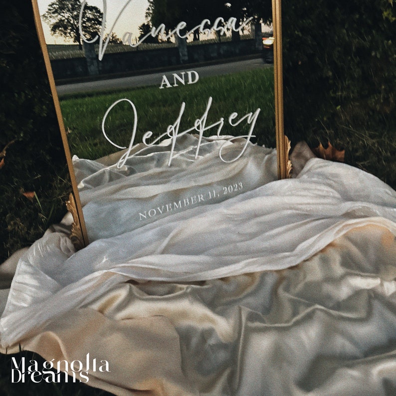 Gold Arch Mirror Wedding Welcome Sign Elegant Decor for Weddings and ...