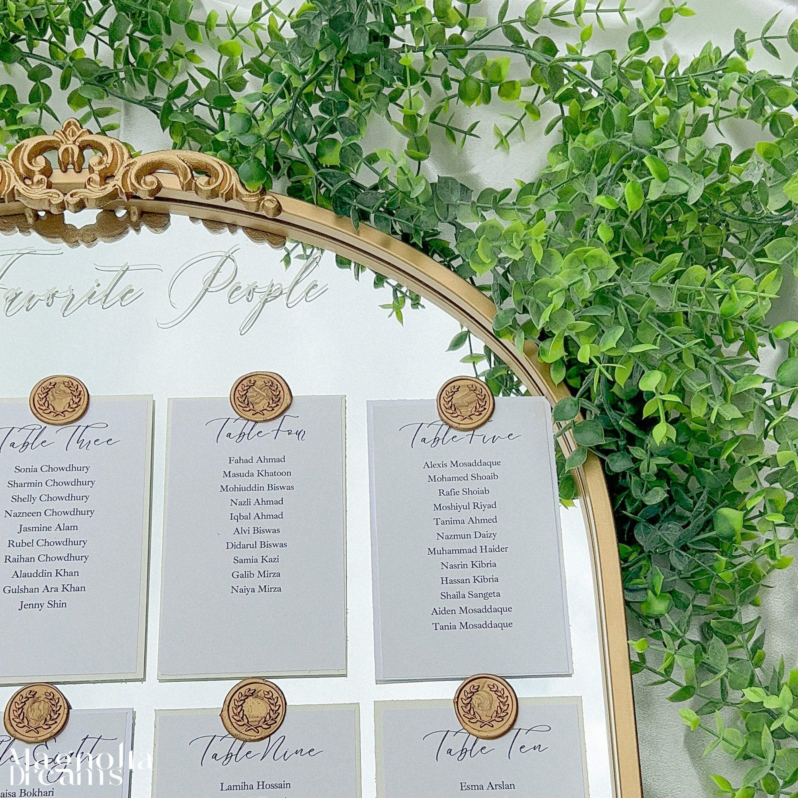 Gold Mirror Customized Seating Chart for Wedding, Elegant Guest Seating ...