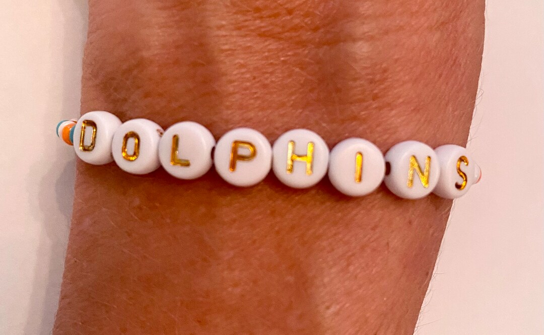 Dolphins Beaded Bracelet With Teal, Orange, and White 2mm Seed Beads - Etsy
