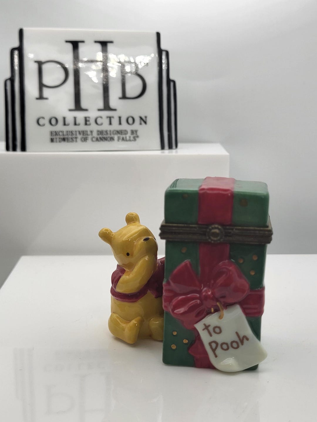 Winnie the Pooh With Tigger Christmas Present Porcelain Hinged Box ...