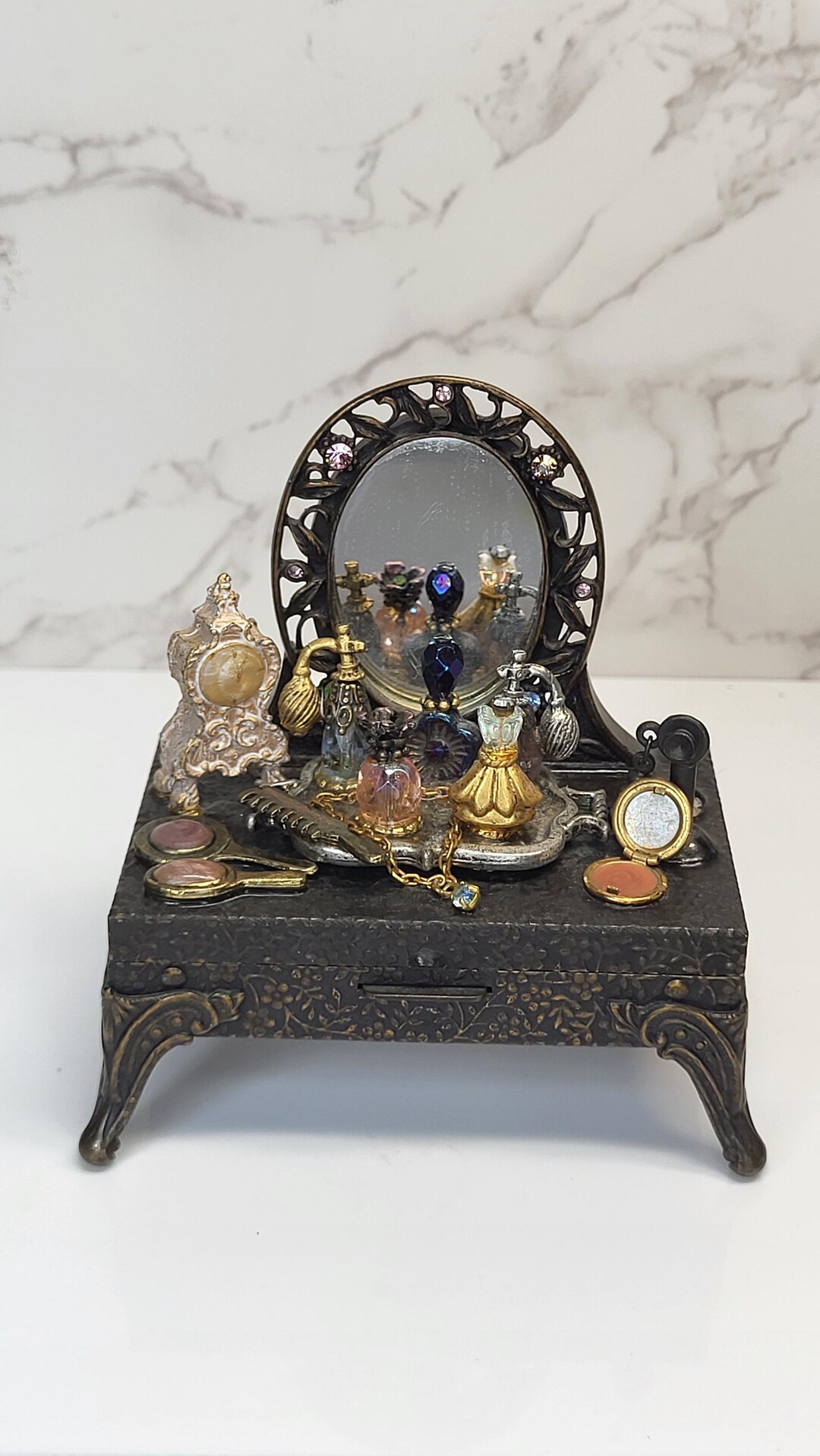 Vintage 1980s Sweet Romance USA Vanity Dresser Table Hinged Trinket Box ...
