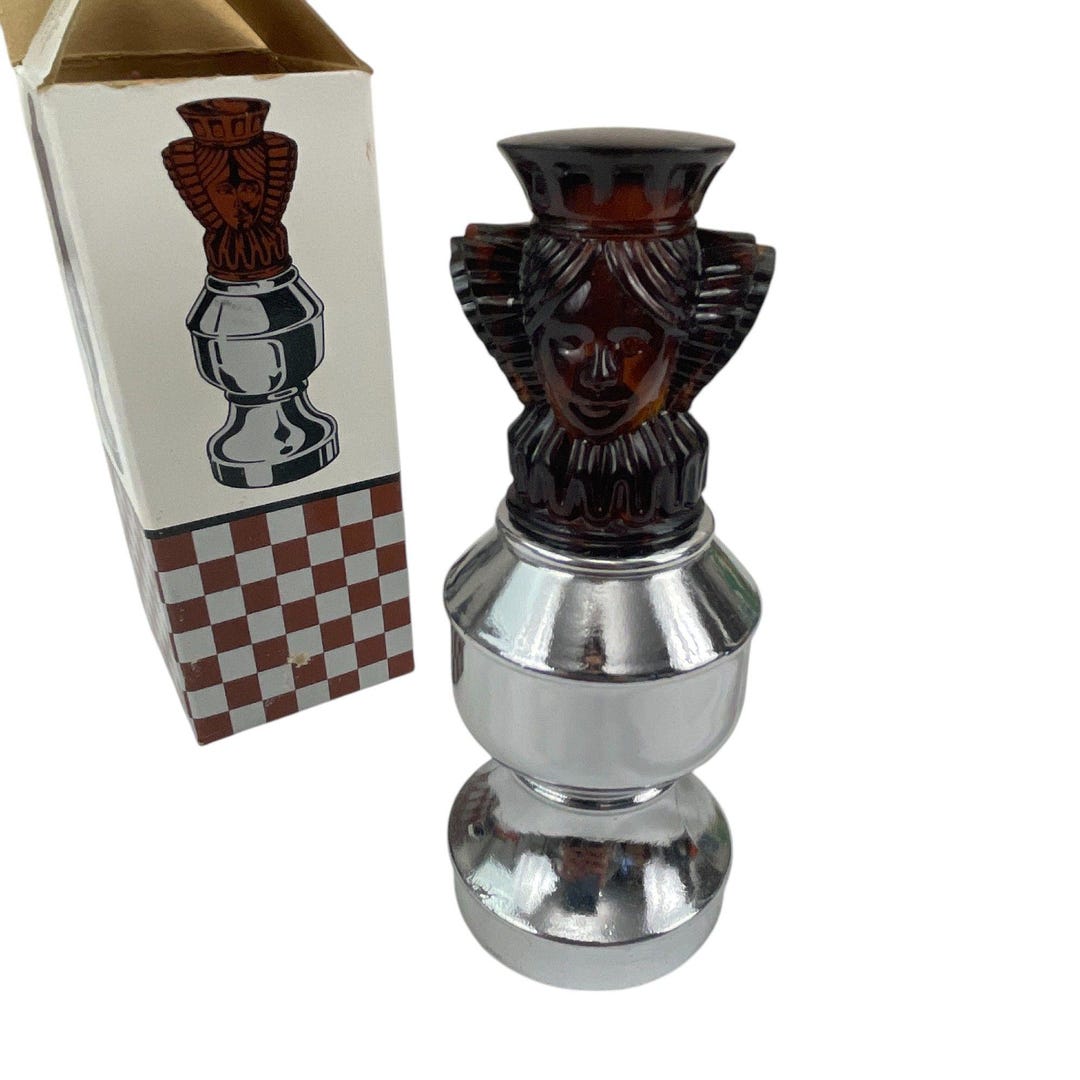 Vintage Avon 1971 Chess Piece the Queen II New in Box After Shave ...