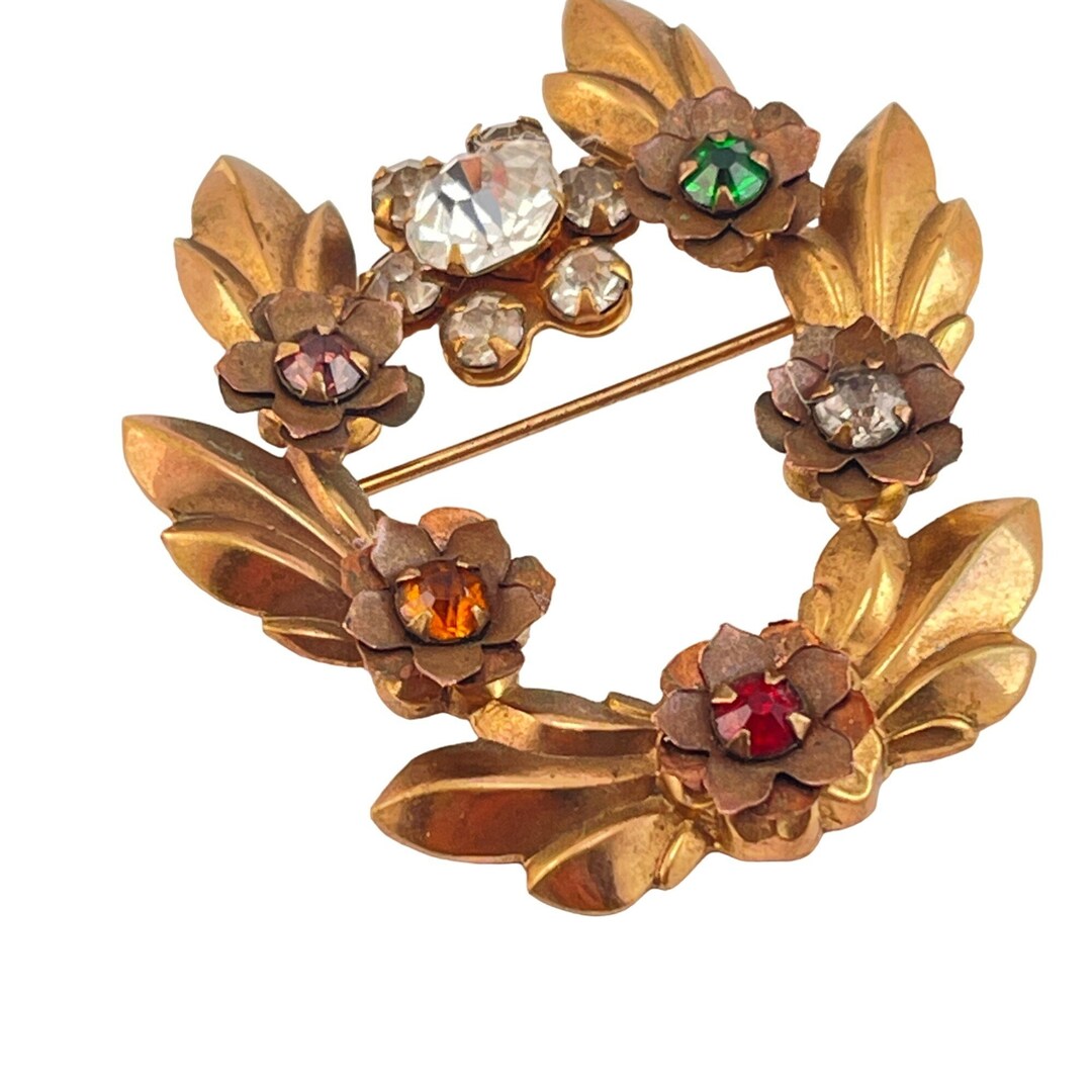 Vintage Wreath Brooch Pin Rhinestone and Brass - Etsy