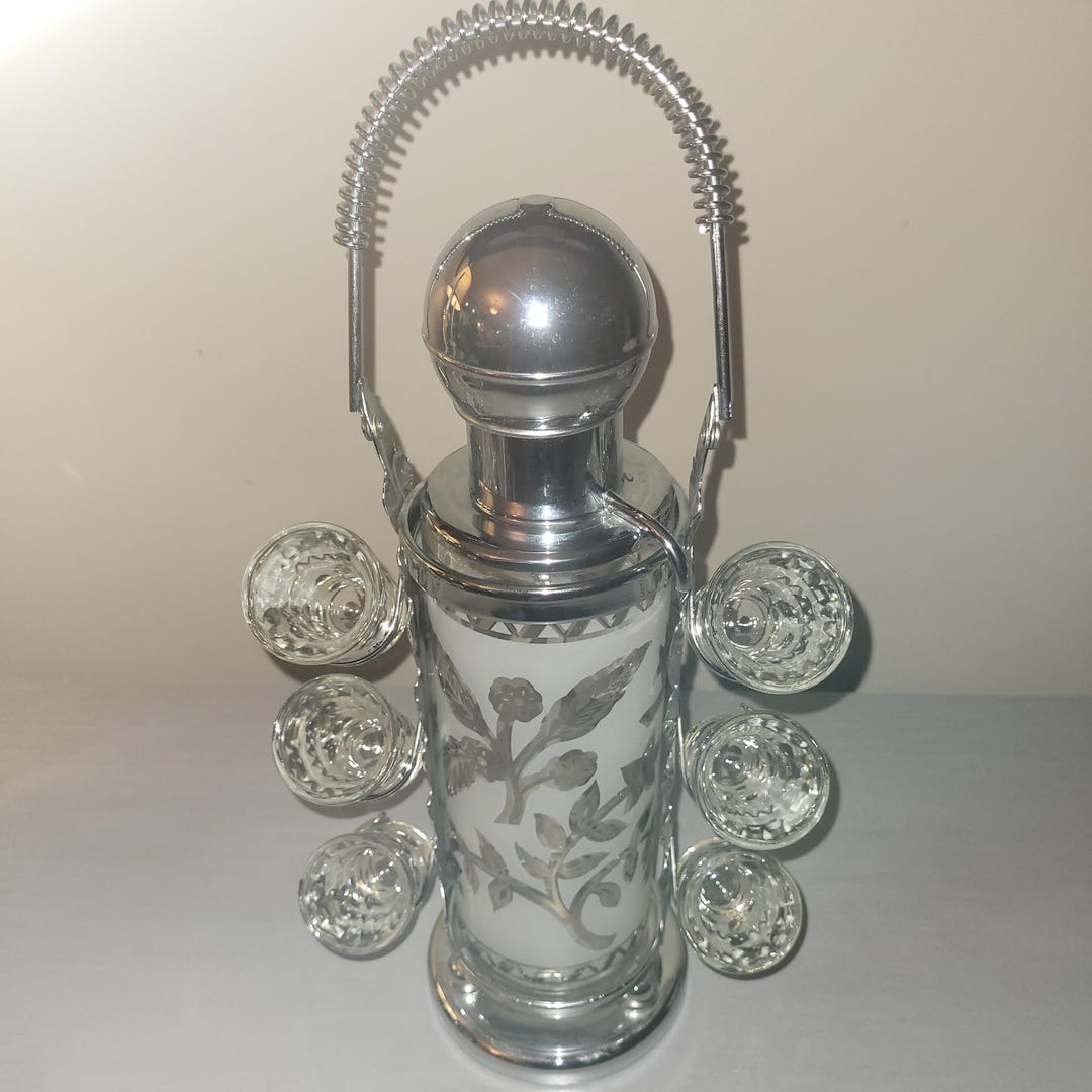 Vintage Pump Decanter and 6 Shot Glasses - Etsy