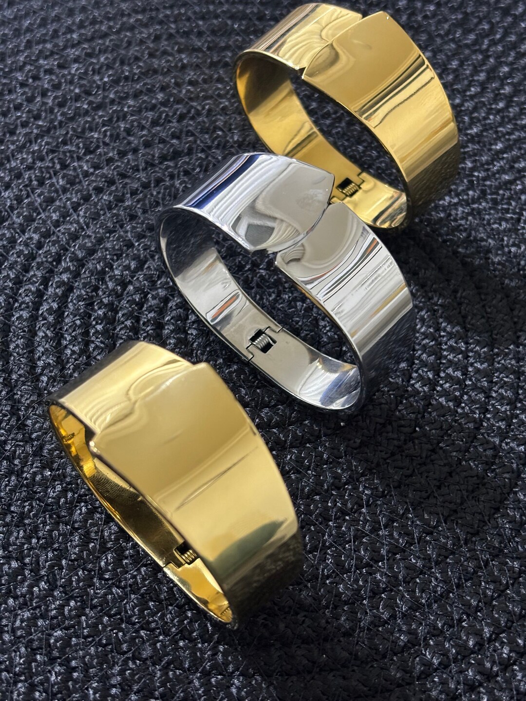 Luxurious 18K Gold and Silver Handcuff Bracelet - Stylish Statement ...