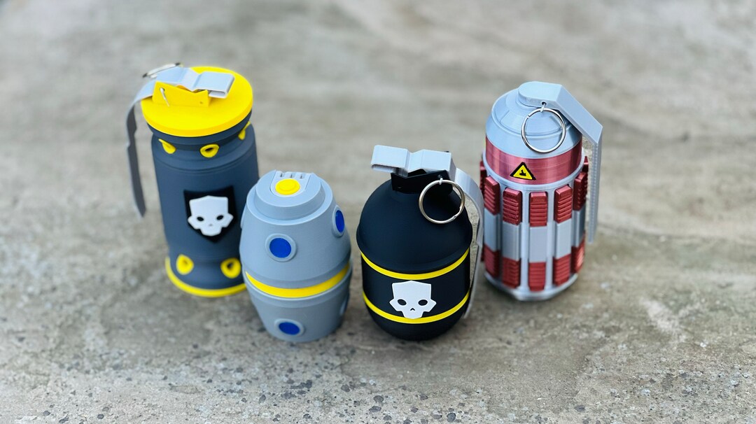Set of 4 Toy/prop Grenades for Cosplay Full Colour 3D Print Helldivers ...